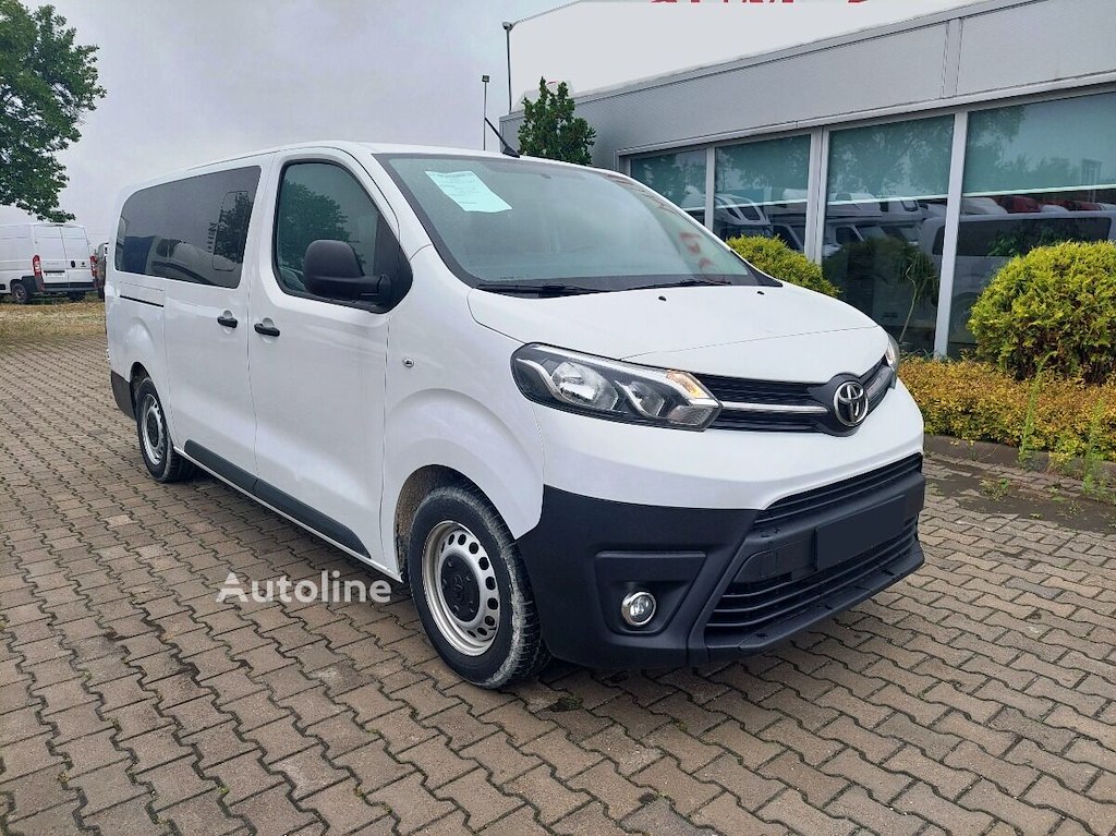Toyota Proace Verso putnički minibus