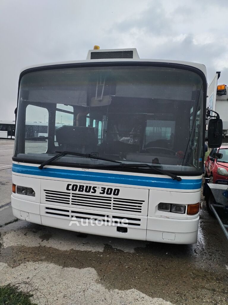 Cobus 300 aerodromski autobus