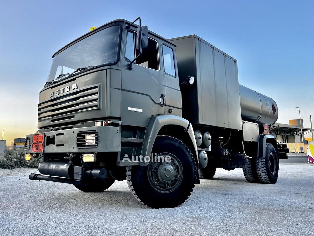 IVECO ASTRA BM201F 4X4 MILITARY VEHICLE avionska cisterna za gorivo