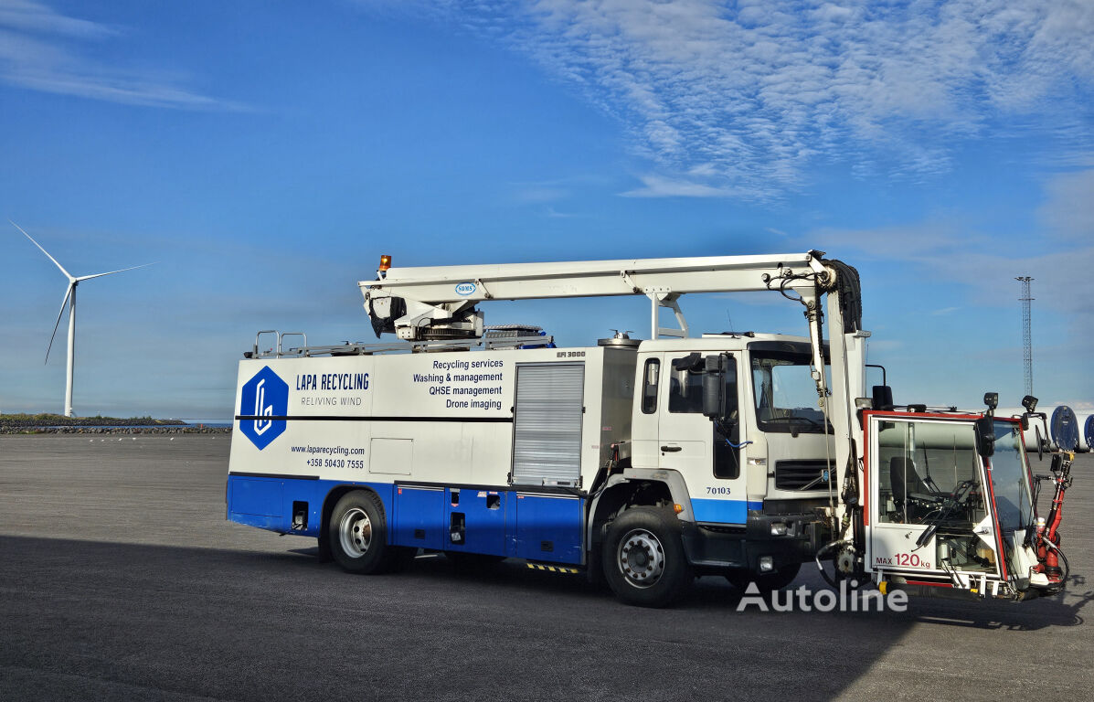 Volvo EFI 2000 odleđivač aviona