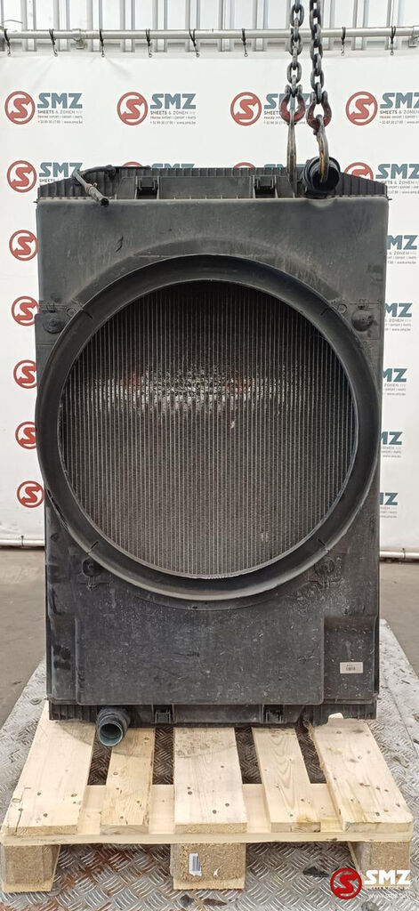 IVECO Occ radiator 41214781 radijator za hlađenje motora za kamiona