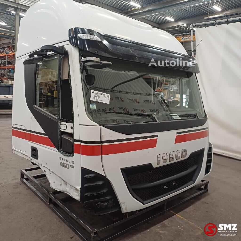 IVECO Occ e compleet Stralis Hi-Way 5801758707 kabina za kamiona