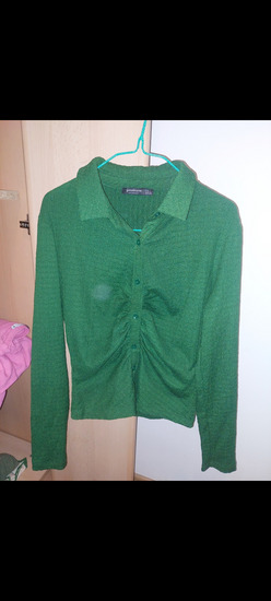 Stradivarius bluza sa dugmicima