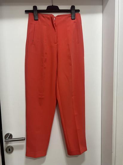 Only pantalone na peglu