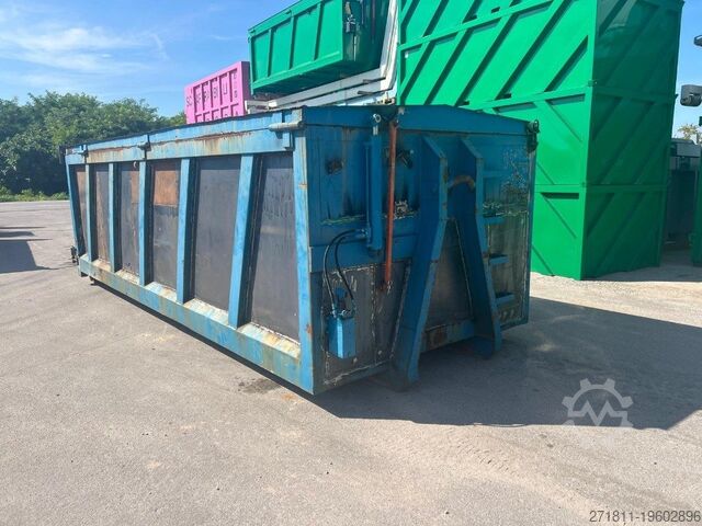 Kontejner sa kukom
CONTAINER SCARRABILE USATO CON COPERCHIO