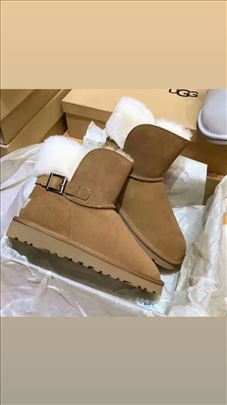Ugg australia prirodno krzno