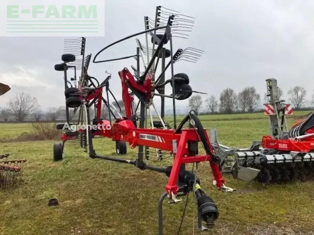 Massey Ferguson rk 842 sd-trc trakasti formirač otkosa