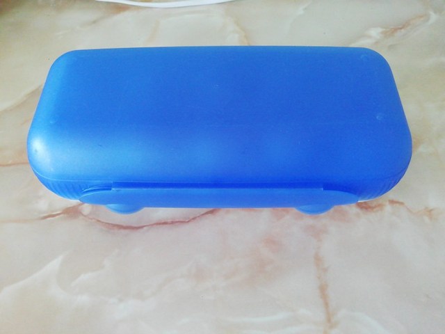 Tupperware posuda za jaja