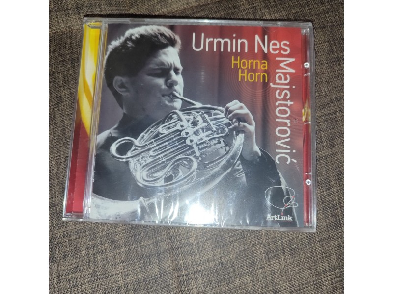 Urmin Nes Majstorovic Horna horn u celofanu