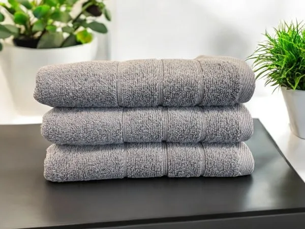 Peškir Bordura 40x80cm 550g/m2 Siva boja Indy