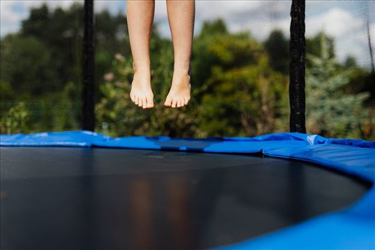 Trambolina 180 cm i delovi, nova