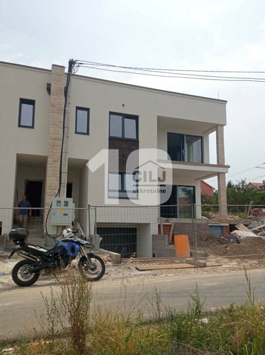 Kuća-vila, Avala ID#1547