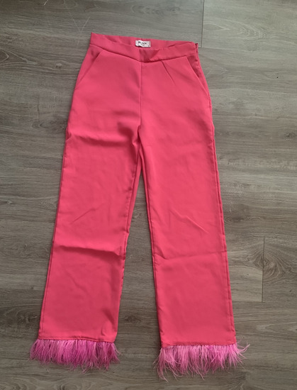 Roze pantalone