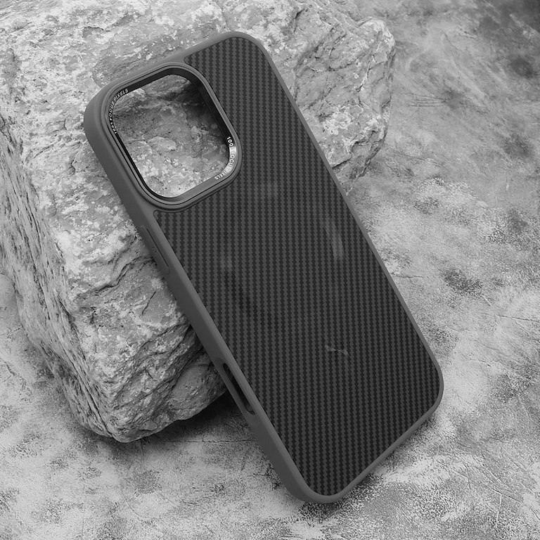 Zastitna maska (futrola) CARBON MagSafe - iPhone 16 Pro Max (6.9) siva (big camera) (MS)