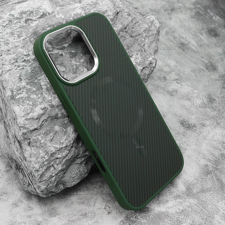 Zastitna maska (futrola) CARBON MagSafe - iPhone 16 Pro Max (6.9) zelena (big camera) (MS)