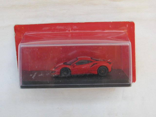 1:64 IXO ferrari 488 pista