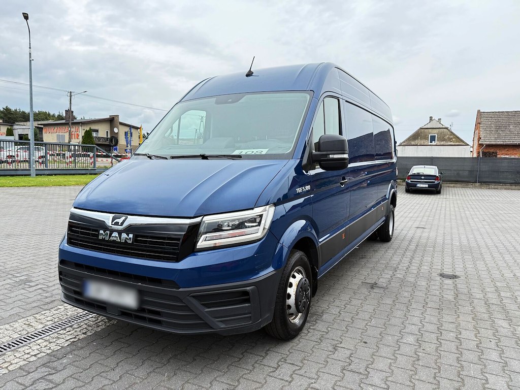 MAN TGE 5.180 Furgon Blaszak Maxi L3H2 Koła Bliźniacze, Zawieszenie minibus furgon