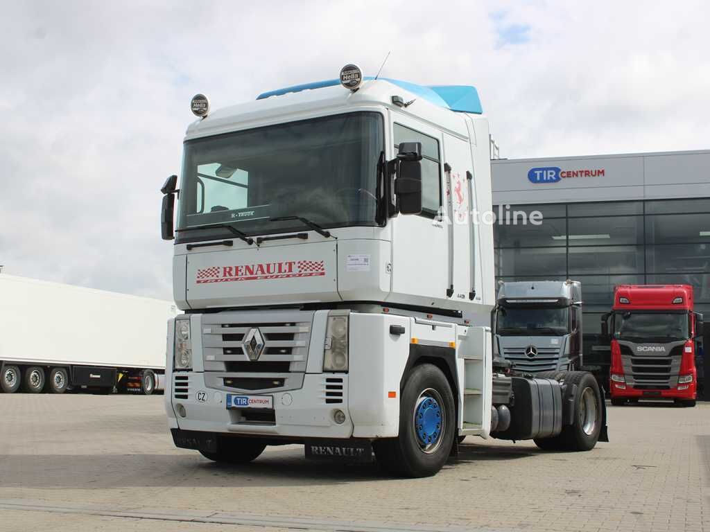 Renault MAGNUM 440.18 tegljač