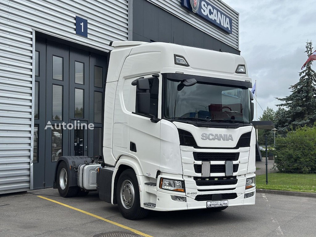 Scania R 450 tegljač