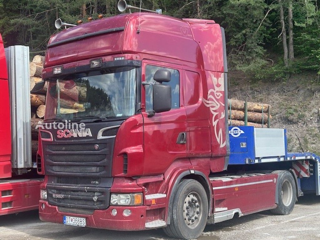 Scania R 560 tegljač
