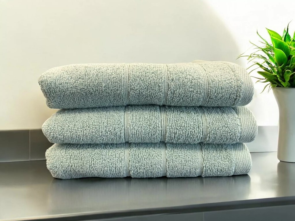 Peškir Bordura 50x100cm 550g/m2 Mint boja Indy
