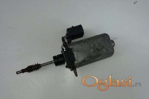 Motor podizaca za Alfu 156