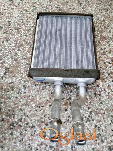 Alfa Romeo GT hladnjak vode u kabini