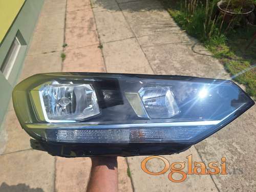 5TB941006A Far desni VW Touran 2015-2021 obican