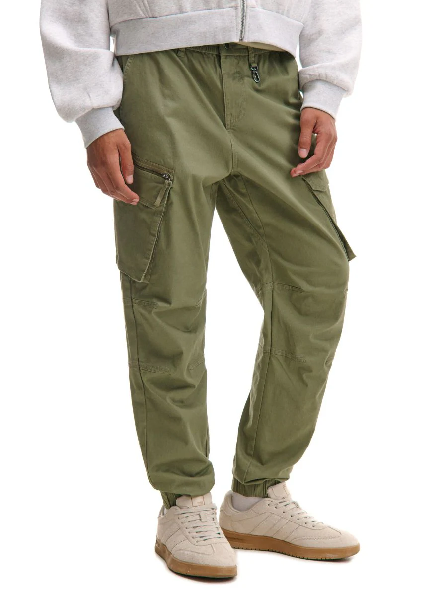 Jogger pantalone s cargo džepovima