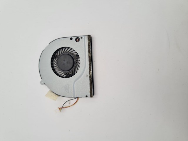 Kuler Acer Aspire E1-530 E1-532 E1-532P E1-572 E1-570