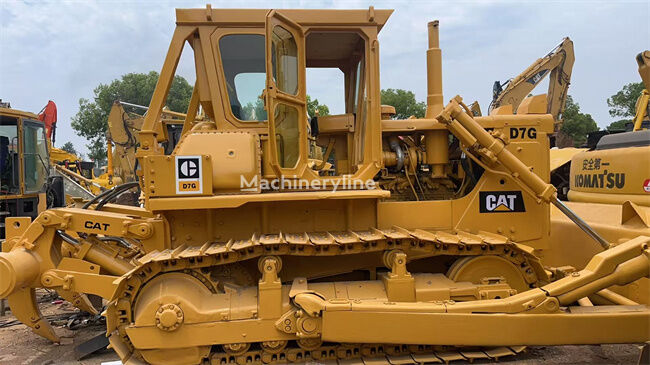 Caterpillar D7G D6G D7H D7R D6H D6R D8R D8K D9 buldožer