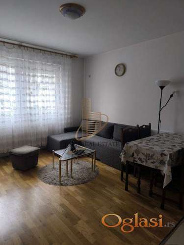 Prodaja, garsonjera od 26m2 Podbara