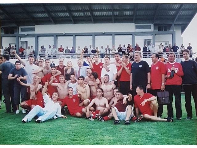 Fotografije FK `BUDUĆNOST` Banatski Dvor 2004