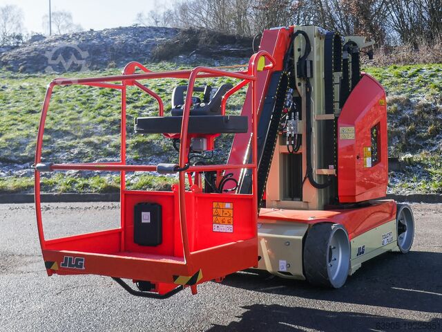 Vertikalna jarbol platforma
JLG Toucan 12E Plus