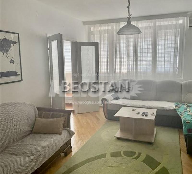 Novi Beograd - Stari merkator #63287 1.000 €