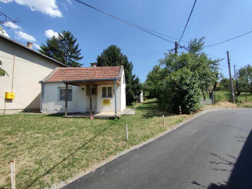 Plac na prodaju, Sremska Kamenica, , 185.400€