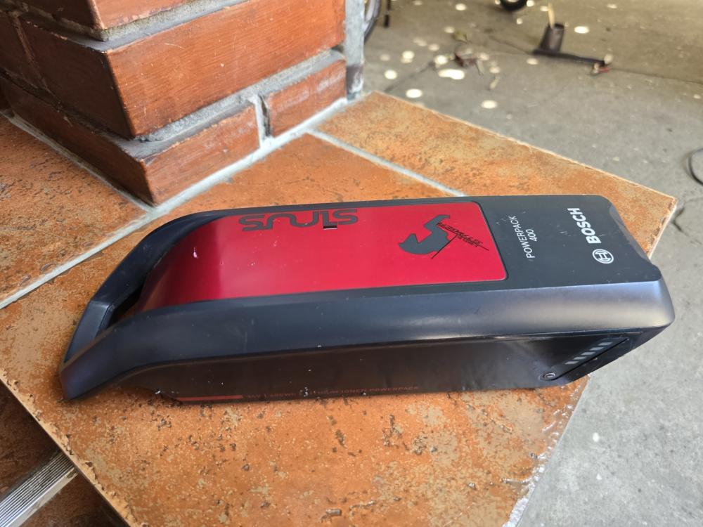 BOSCH powerpack 400 FIKSNO