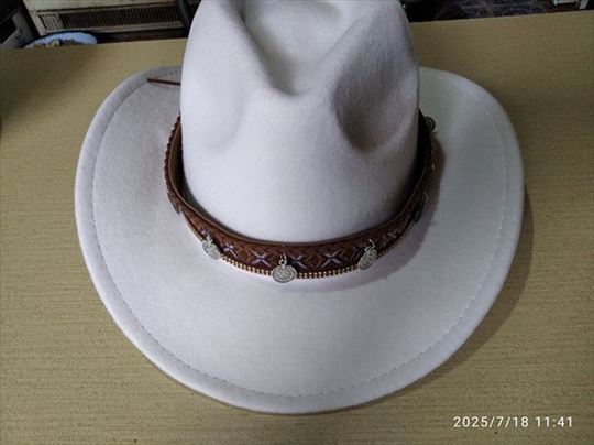 Kaubojski western sesir 122