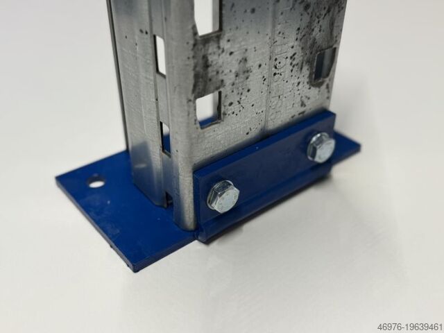 Visoki Bej paleta rack
SSI Schäfer PR600 Typ: FT 211 Fußplatte für 120 mm Rahmenprofil