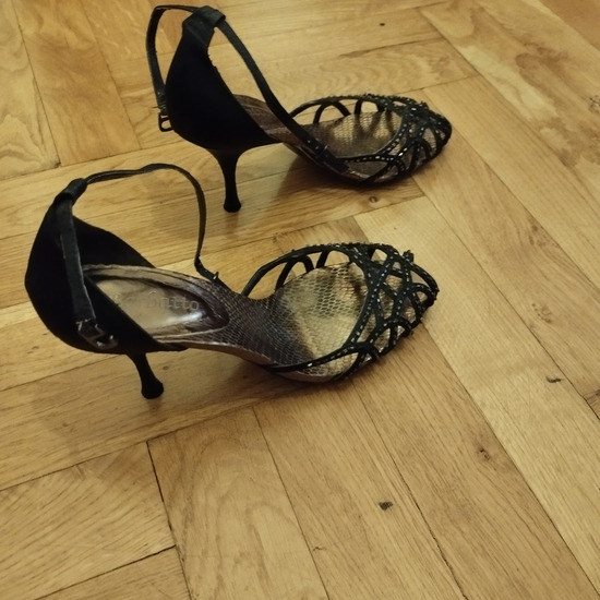 Elegantne sandale