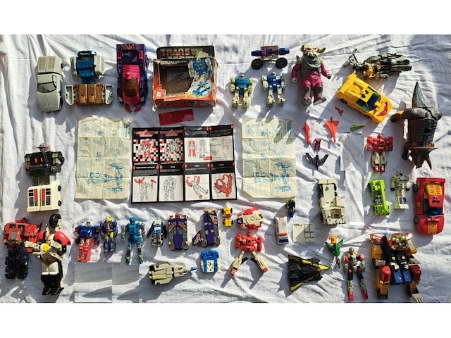 TRANSFORMERSI lot bootleg Yugo i originali