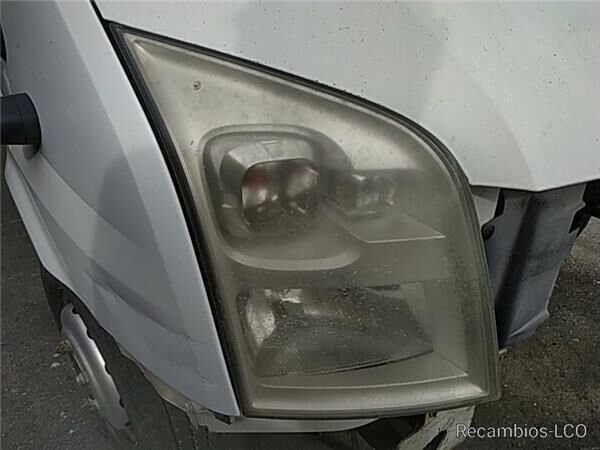 Far za Ford Transit Caja Abierta (TT9)(2006->) kamiona