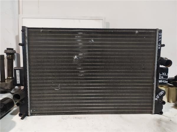 504045487 radijator za hlađenje motora za IVECO Daily III kamiona