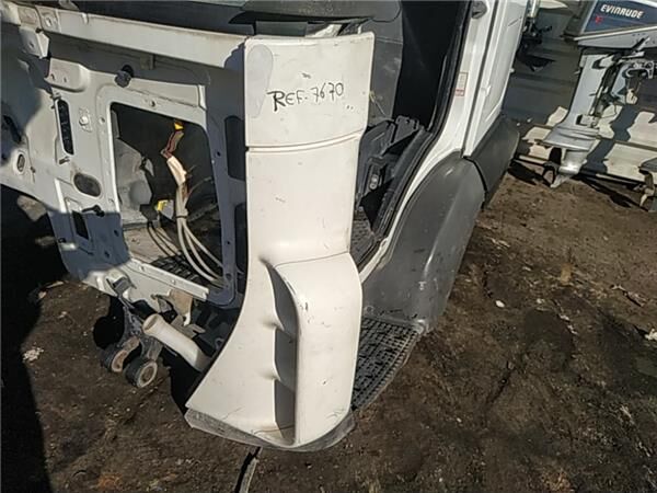 504203478 branik za IVECO Stralis kamiona