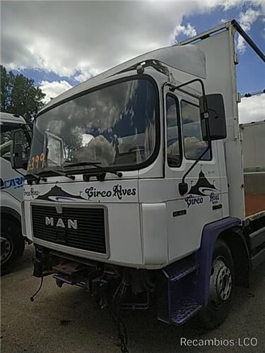 Kabina za MAN M 90 12.232 169/170 KW kamiona