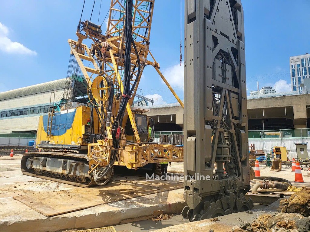Bauer BC32 with HS873HD Liebherr ,FOR SALE bušaće postrojenje