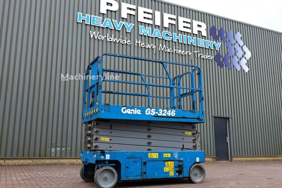 Genie GS3246 Electric, Working Height 11.75 m, 318kg Cap makazasta platforma