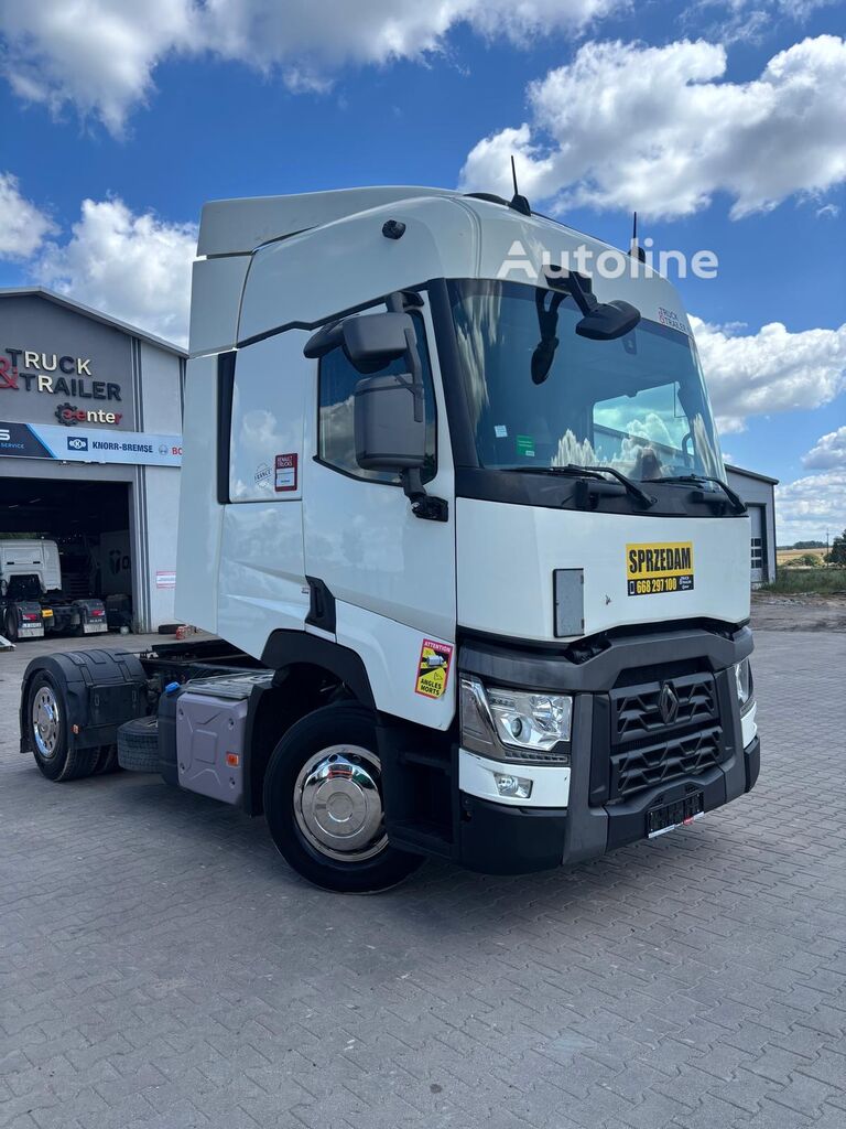 Renault T 440 tegljač