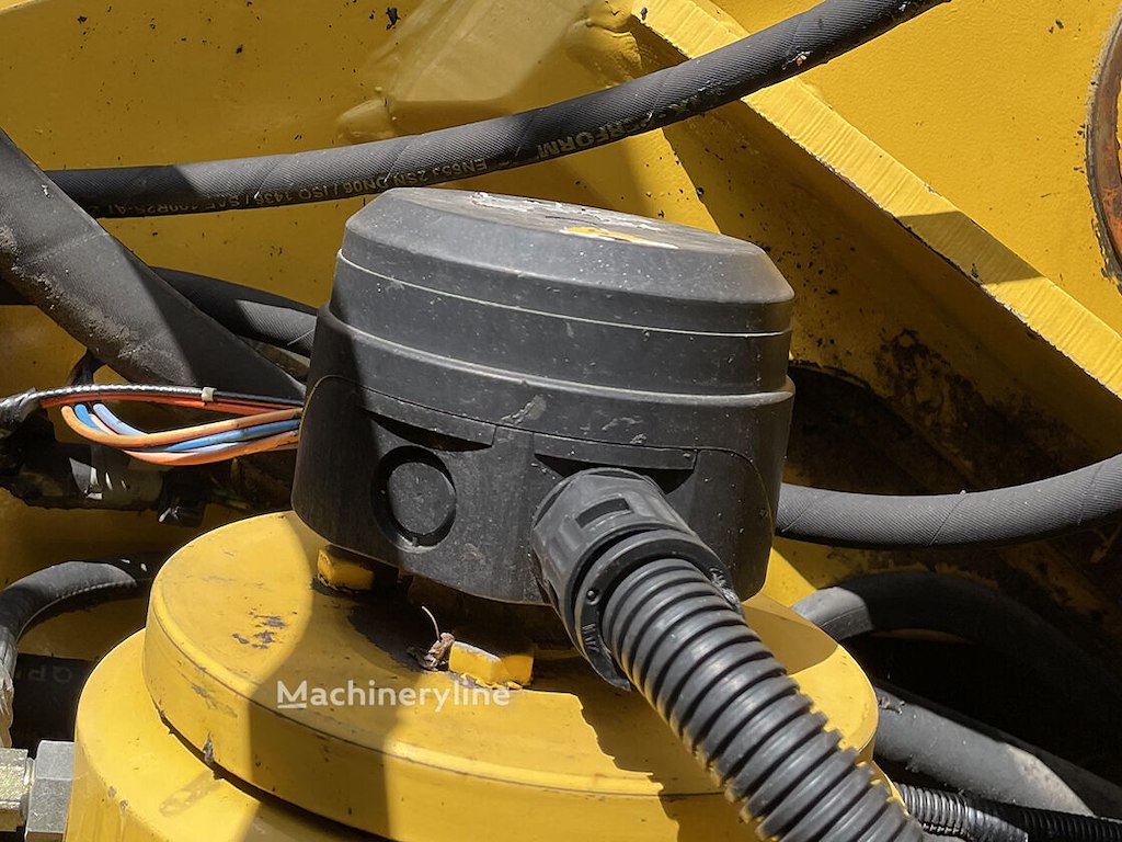 SLIP RING ASSY Komatsu 20K-62-38210 za Komatsu PW160-7 bagera