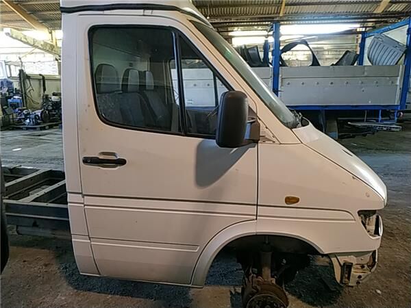 Vrata za Mercedes-Benz SPRINTER 4-t Furgón (904) kamiona